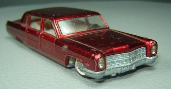 Rare-Automobilia - Siku Cadillac Fleetwood 75 V 265 Metallmodell 1967